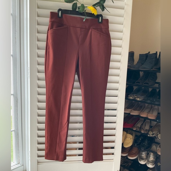 Chico's | Pants & Jumpsuits | Chicos Soslimming Pull On Pants 5 Short ...